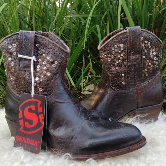 Sendra | Shoes | Sendra Leather Studded Heel Ankle Cowboy Boots 7 ...